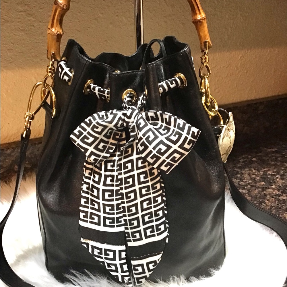 Beautiful Gucci Bamboo Leather Drawstring Bag - Gem